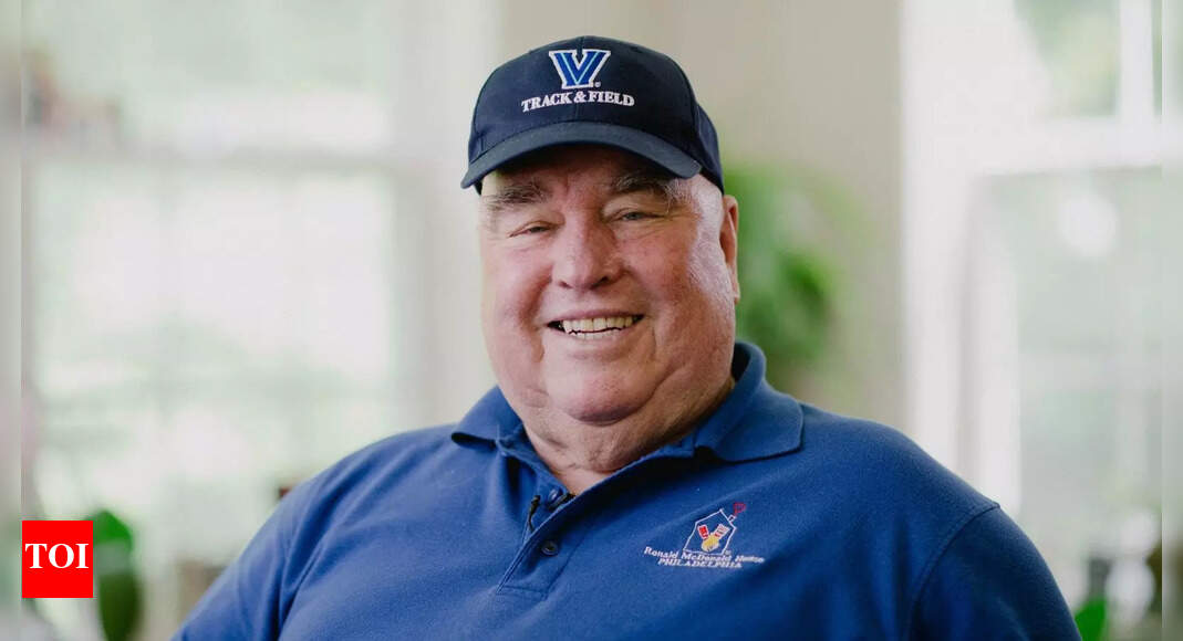 Who is Jim Murray? Eagles legend, humanitarian, and family man who left ...