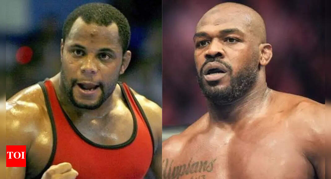 “He’s such a weird guy”: Daniel Cormier makes bold move leaving Jon ...