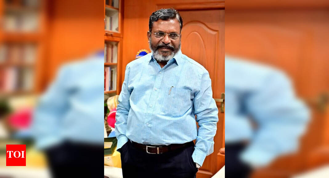 Thiruma responds to L Murugan | Chennai News - The Times of India