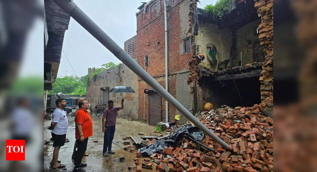 Ludh neck deep in water as rain leads to collapsed homes | Ludhiana ...