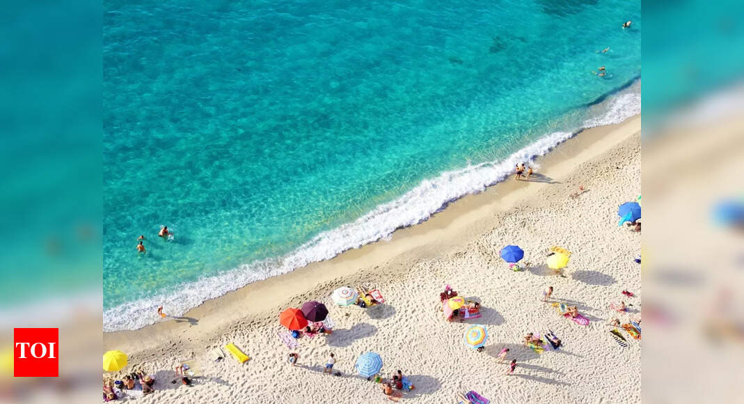 Beach hacks to keep sand out of your belongings; tried and tested ones ...