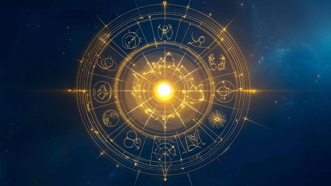 Horoscope Today: What The Stars Reveal For Your Zodiac Sign | Aaj Ka ...