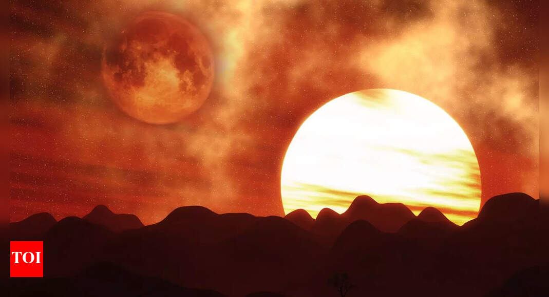 Blood Moon in Aquarius on September 7, 2025: Witness Unique Red Moon ...