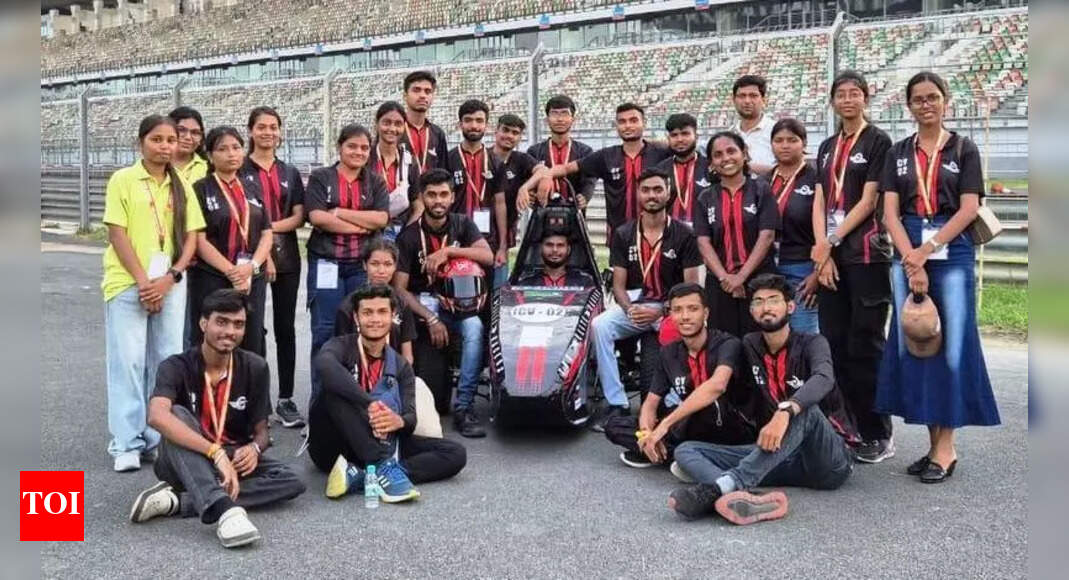 ‘Elite Racers’ of SB Jain Institute shine at ‘Supra SAEIndia 2025 ...