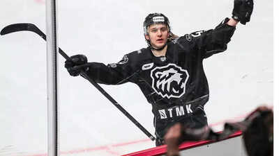 Former KHL sensation Maxim Shabanov touches down on Long Island to ...