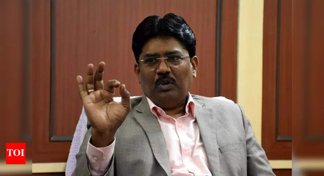 Governor sets aside suspension of former Anna univ V-C Velraj | Chennai ...