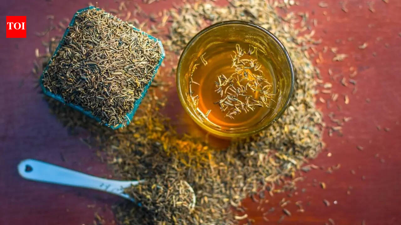 7 health benefits of drinking cumin water at night