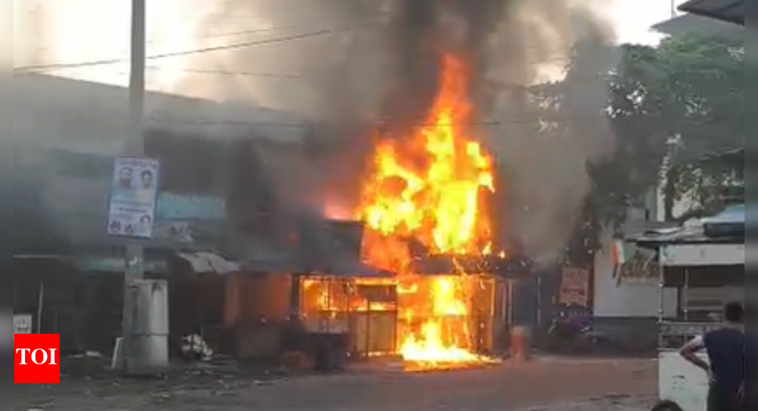 Fire breaks out at biryani shop in Maharashtra's Palava City | Thane ...