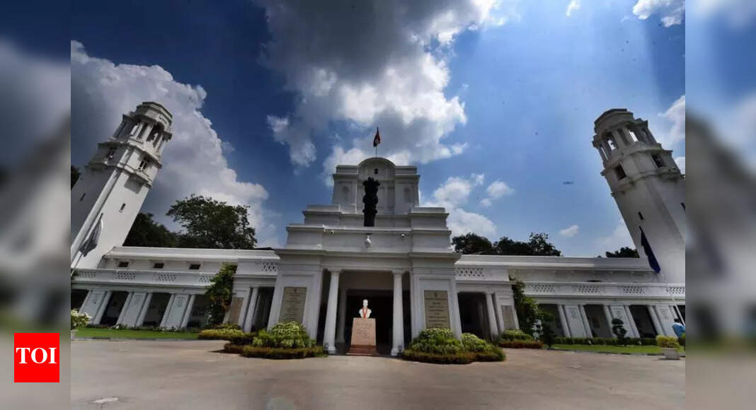 House panel issues notices over ‘Phansi Ghar’ issue | Delhi News - The Times of India