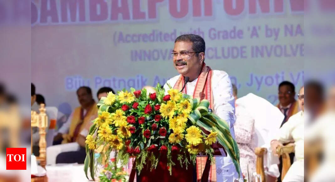 Union minister flays Macaulay’s edu policy | Bhubaneswar News - The ...