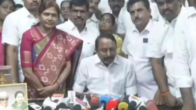Let's forget and forgive: AIADMK leader KA Sengottaiyan's ultimatum to ...