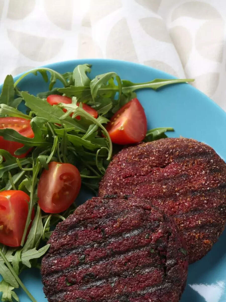 How to make Chicken Beetroot Patties at home | Times of India