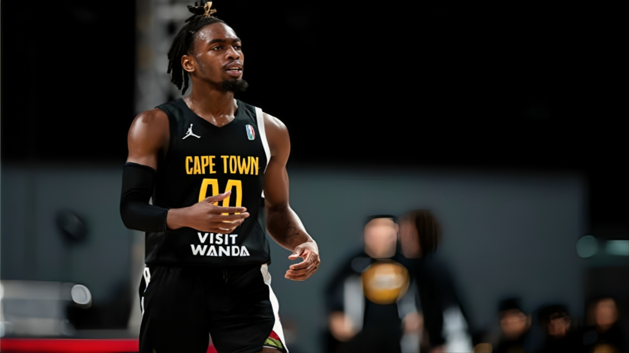 Dwyane Wade Son Spiller Basketball