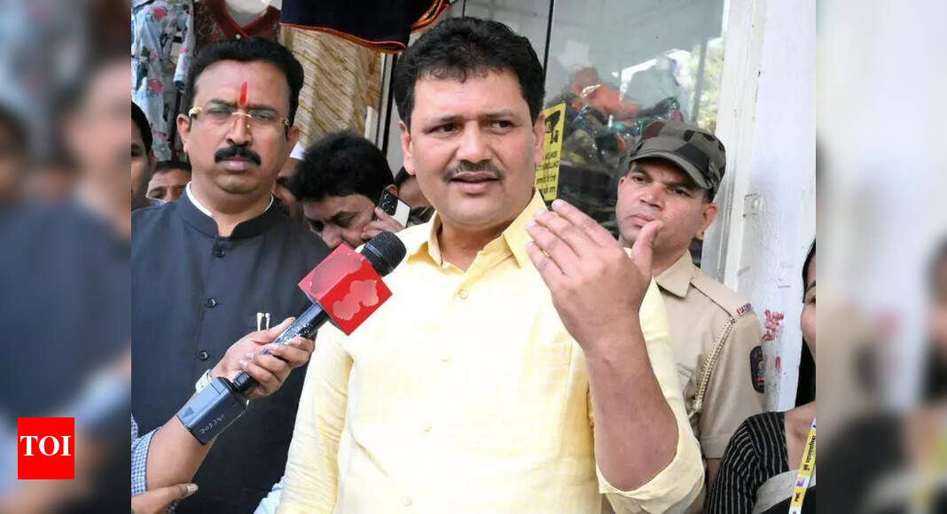 Abitkar bats for state-level wild egetable Festival | Kolhapur News ...