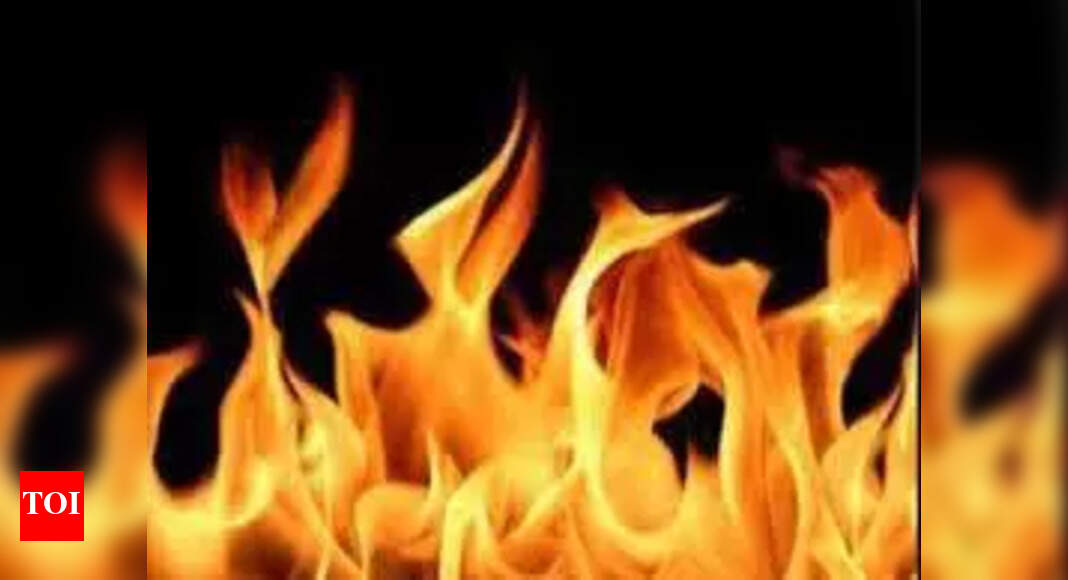 79-yr-old dies of asphyxiation after fire breaks out at home ...