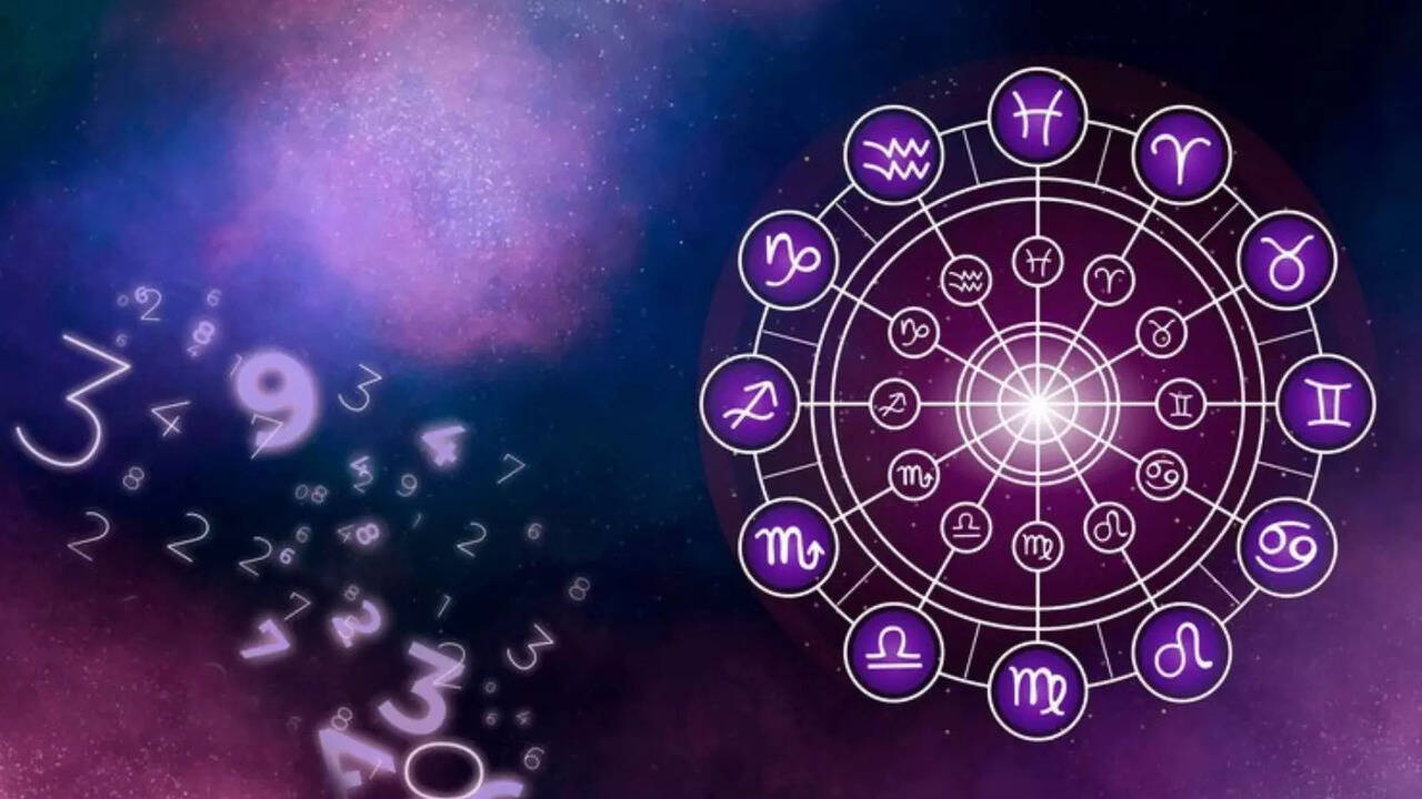 Horoscope Today: What The Stars Reveal For Your Zodiac Sign | Aaj Ka ...
