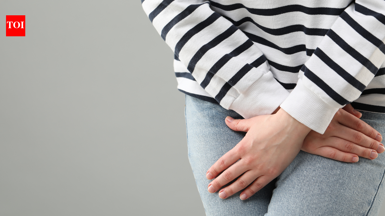Urine Tract Infection: Fever, pain, dysuria: Can it be UTI? How to ...