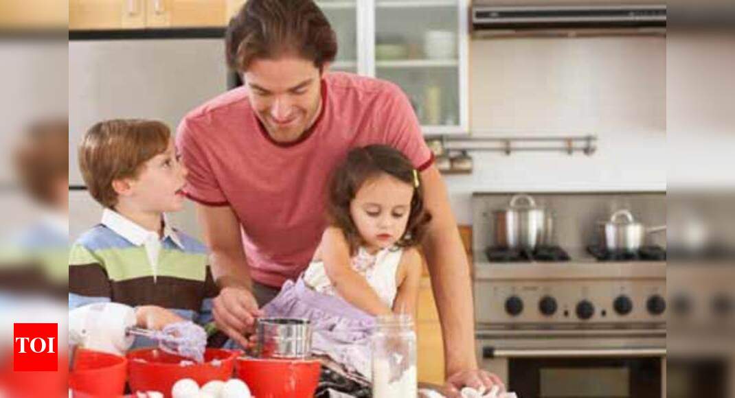 Can husbands make good homemakers? - Times of India