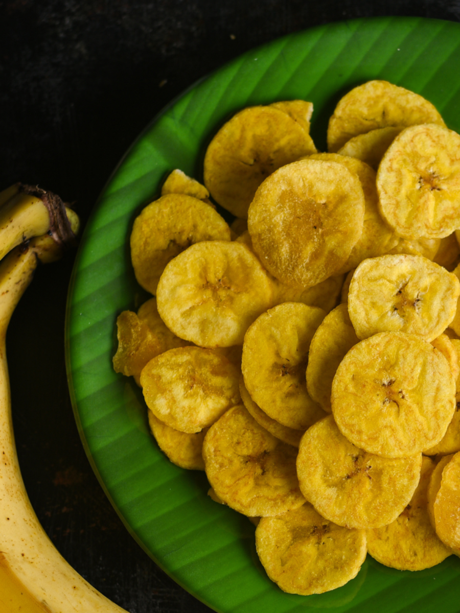 Vrat-Friendly Banana Chips Recipe: How to make Vrat-friendly banana ...