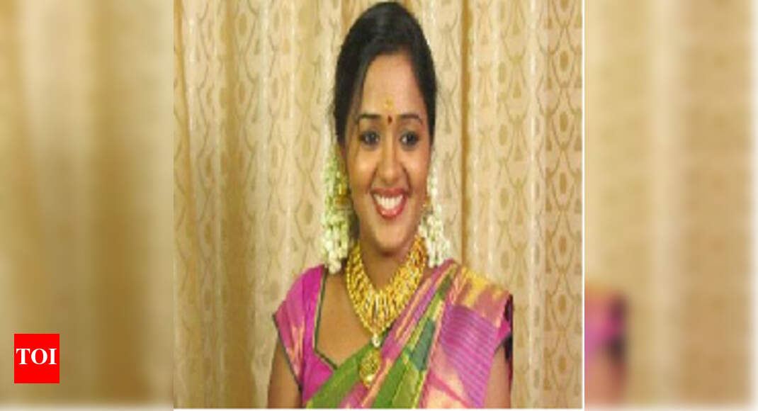 Finally, Ananya says no to Anjaneyan | Regional Movie News - Times of India