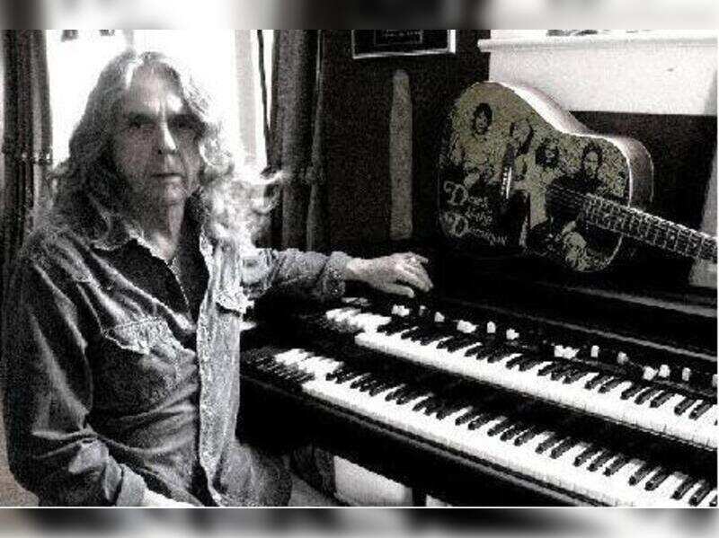 A song to me is a poetic story set to music: Bobby Whitlock | Hindi ...