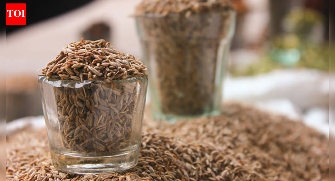 Cumin Water Health Benefits: 10 ways how this simple morning drink can ...