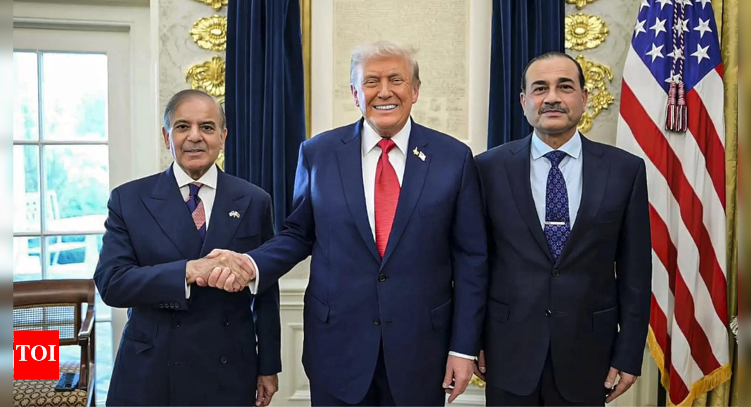 US-Pakistan deal: Islamabad to receive AIM-120 missiles compatible with ...