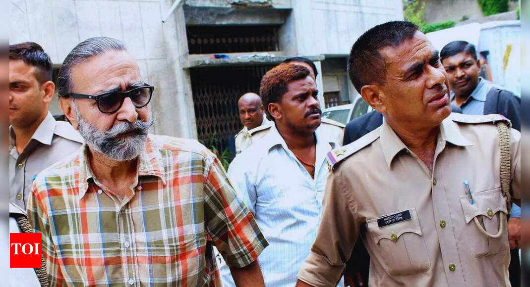 Nithari killings: Accused Surendra Koli may walk free if curative plea ...