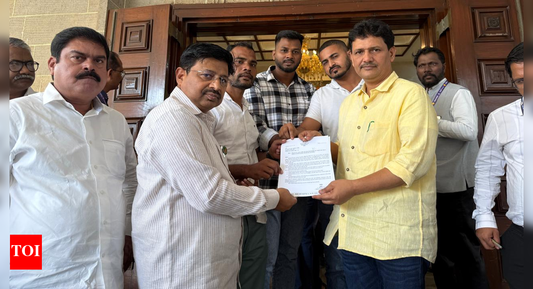 Palghar 22 year old Dies After Delayed Post pregnancy Treatment MLA