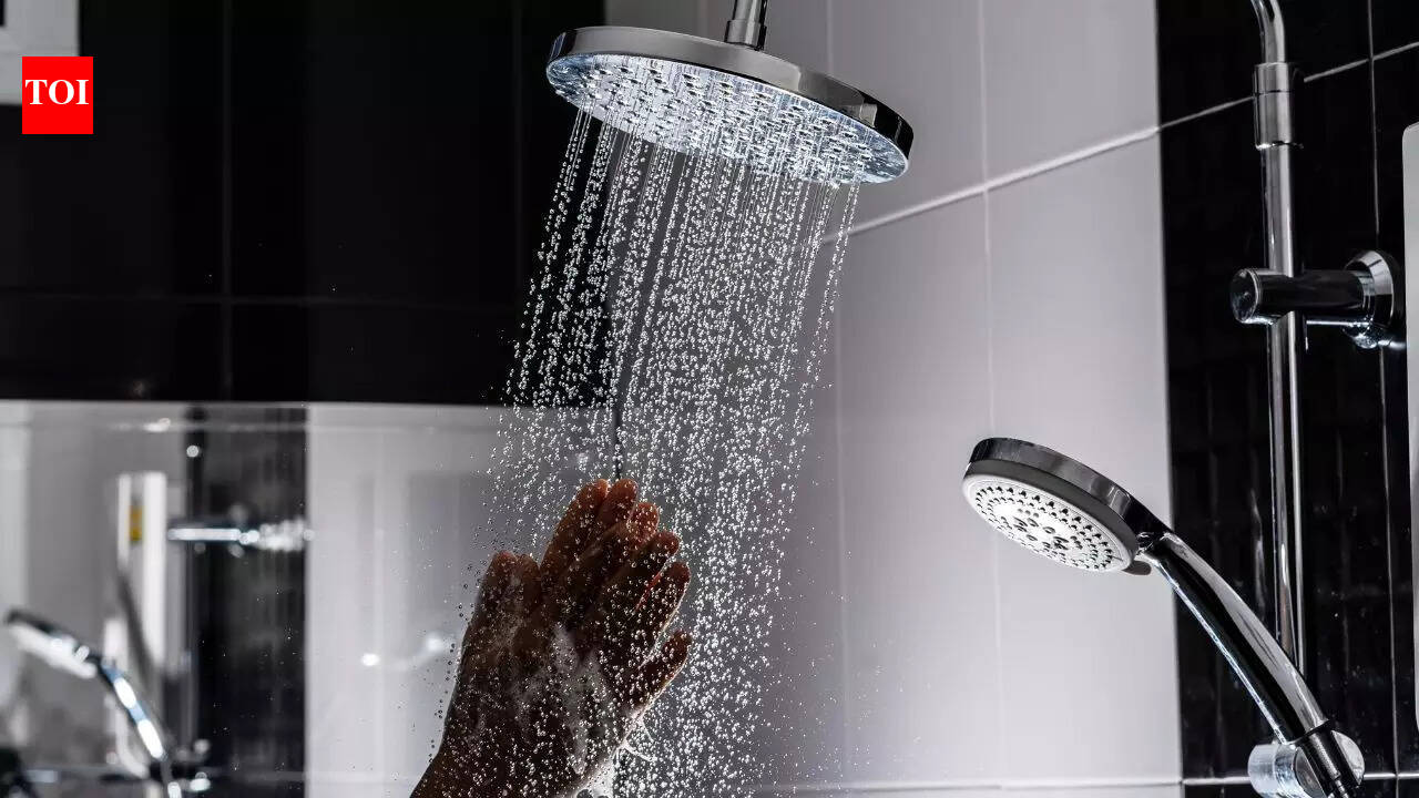 Should men stop taking hot showers? The “Cold” link between infertility ...