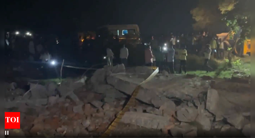 Ayodhya: At least 5 dead as building collapses after explosion; several ...