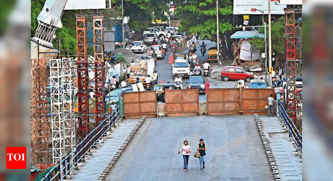Baba Bhide bridge partially reopens for Diwali traffic | News Minimalist