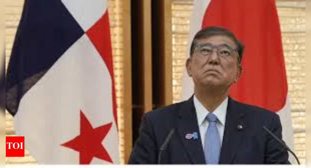 Japan ruling coalition collapses - The Times of India