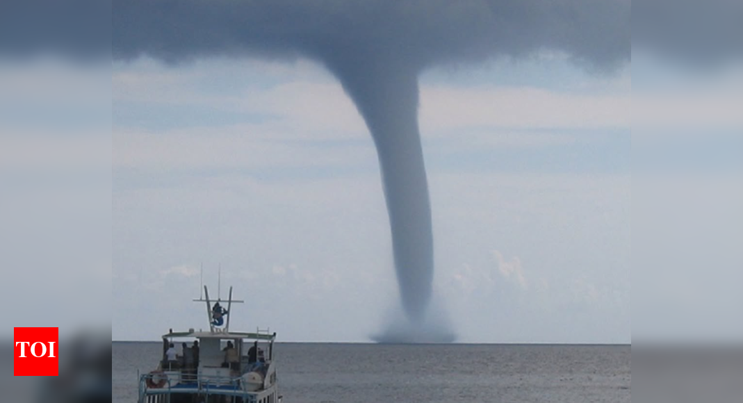 'Tornado that looks like massive elephant trunk whirls over Chilka Lake ...