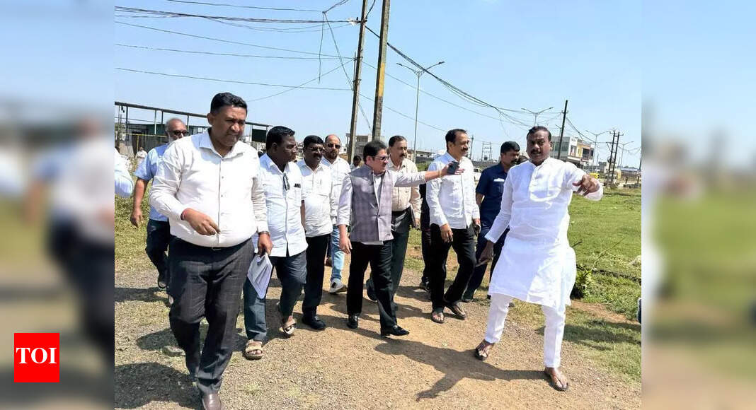 Houses constructed by slum development board to be distributed in ...