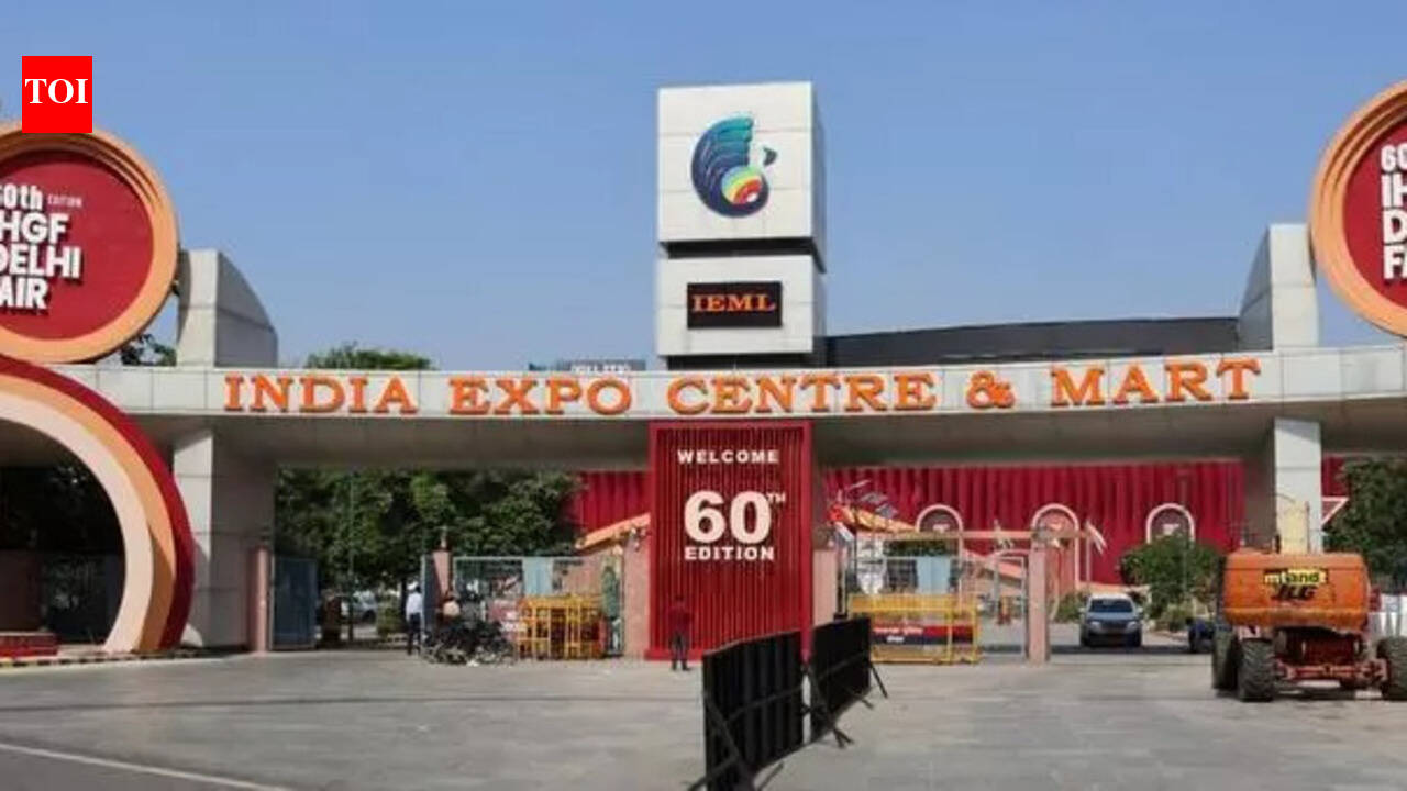 3k exhibitors & 900 shops: 60th craft fair starts | Noida News - The ...