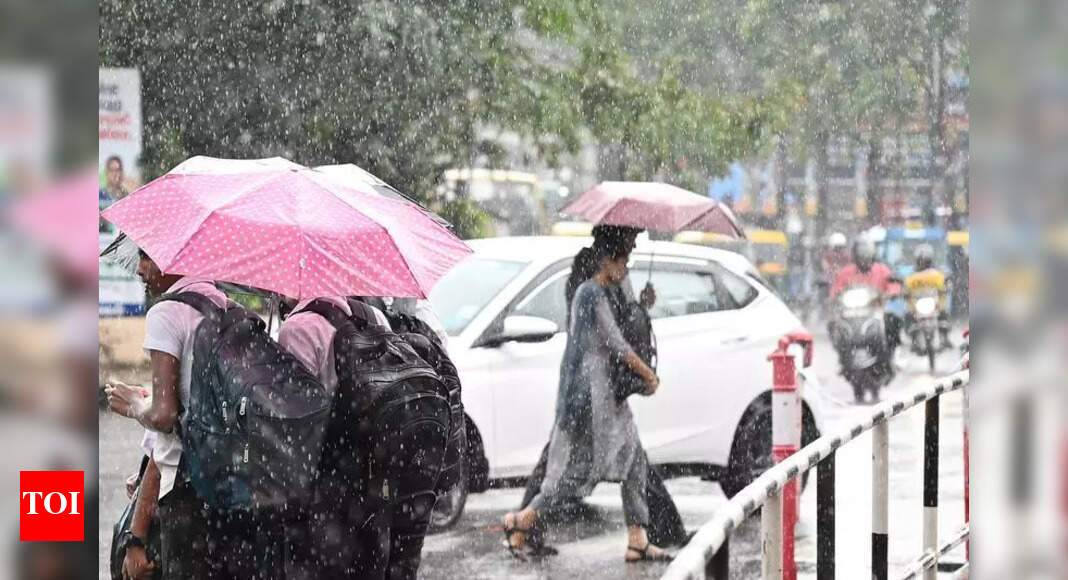 IMD issues heavy rainfall, wind warning for state | Kochi News - The ...