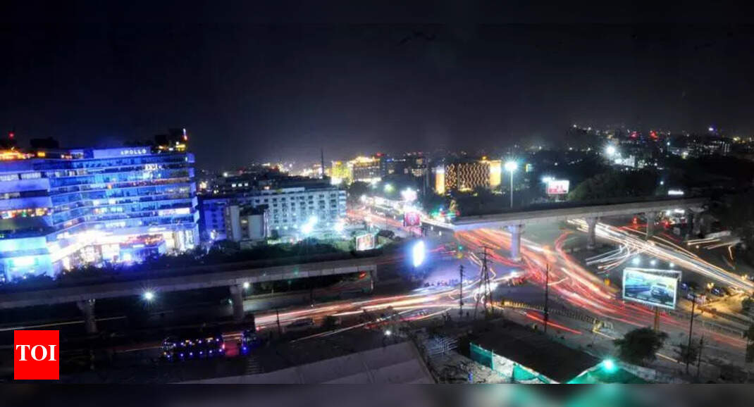Indore sees warmer days & nights as temperature rises | Indore News ...