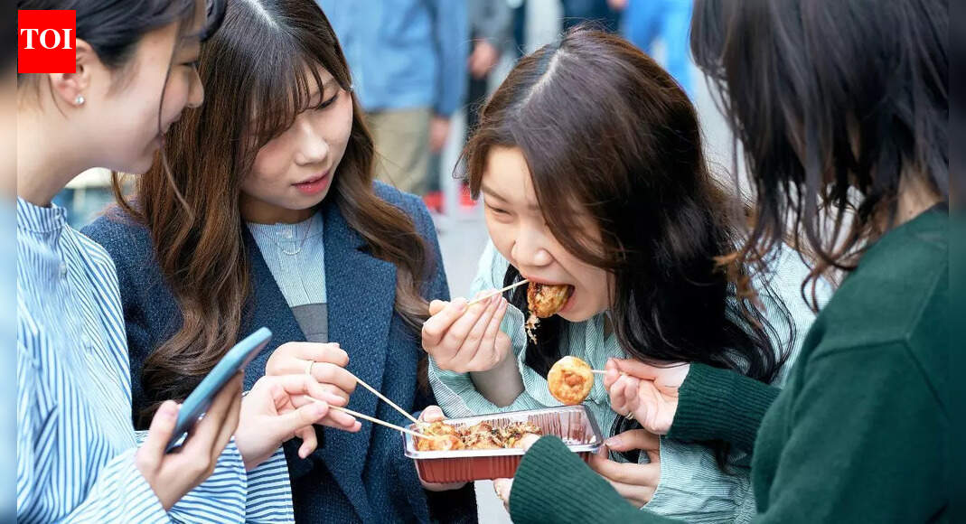 Why eating while standing up is not good for your health and digestion ...