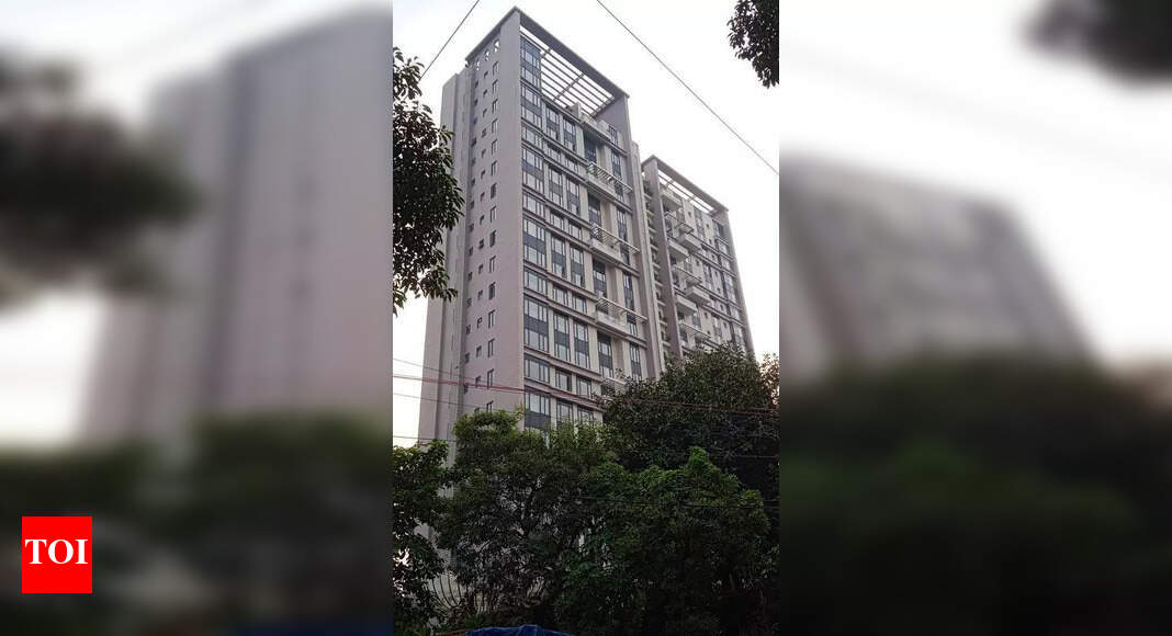 HC: Keep vigil to stop cracker bursting on S Kol condo terrace ...