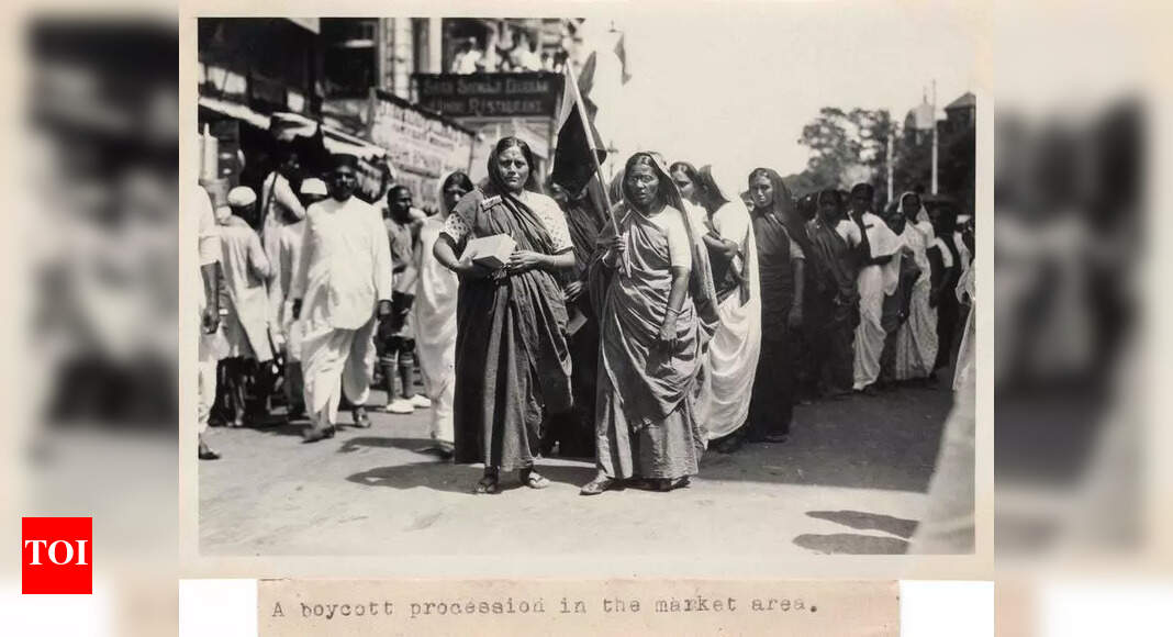 Disobedient Subjects: The fearless gaze that defied an empire | Mumbai ...
