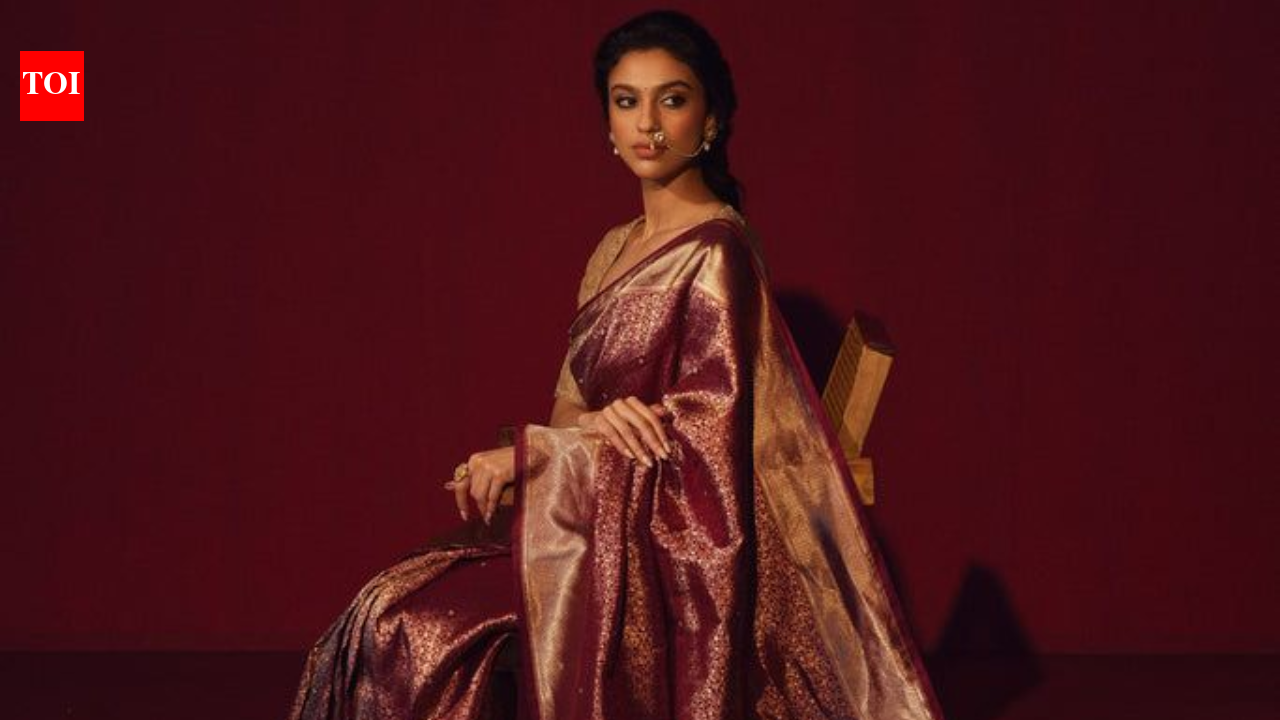 5 expert-approved tips on how to identify a pure Banarasi saree