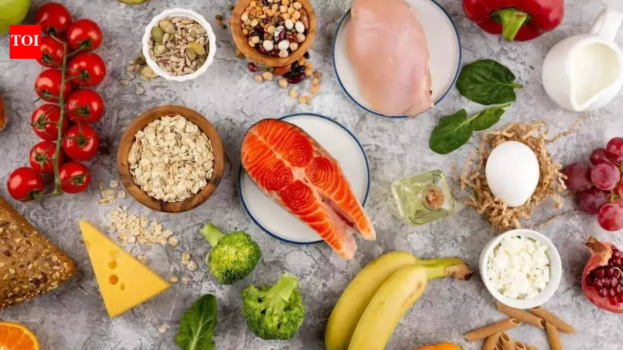 Vitamin D deficiency: 10 foods to boost your levels (when and how to ...