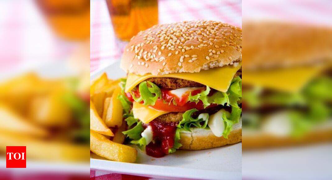 Fast food making you sad - Times of India