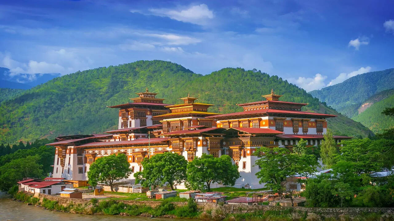 10 Least-Visited Countries in 2025 for Offbeat Travel