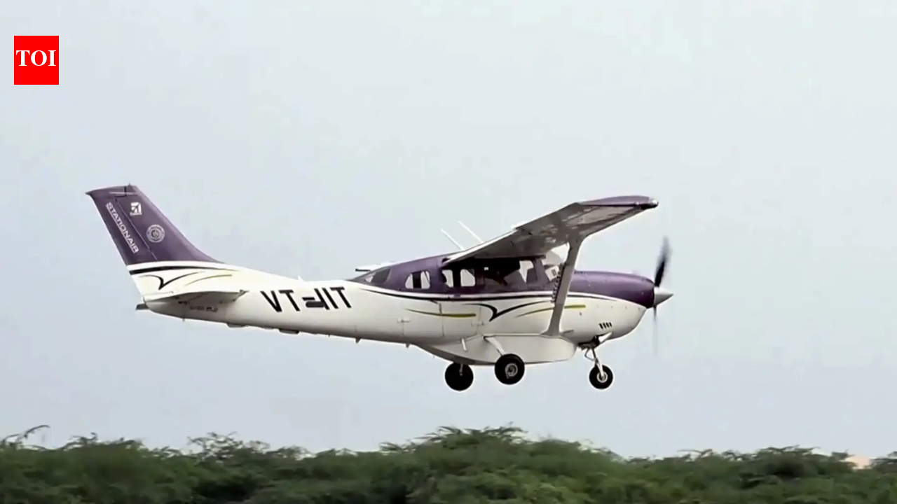 Cloud seeding done: 2 sorties over Delhi fail to spark showers ...