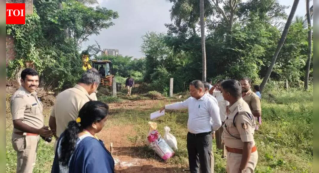 Officials reclaim prime land in Malavalli town following HC order ...