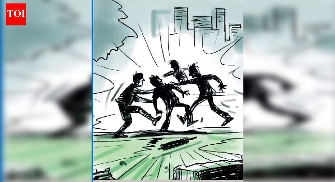 RTI activist ambushed on road, escapes attack by six men | Bhopal News ...