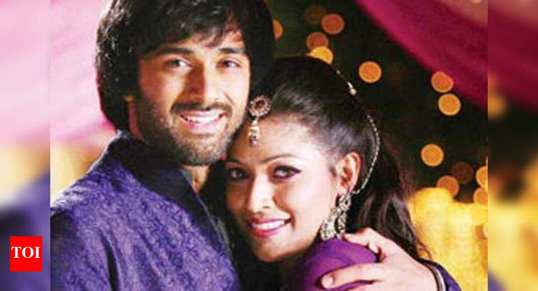 Bittoo bows to censor | Hindi Movie News - Times of India