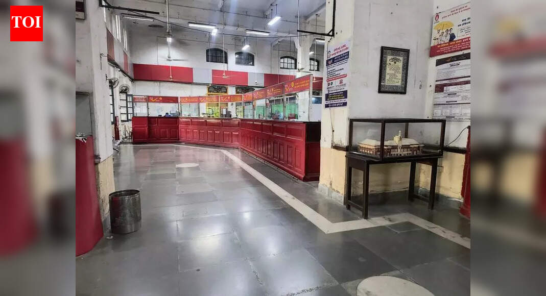 Server Down At Post Offices For Third Consecutive Day, Multiple ...